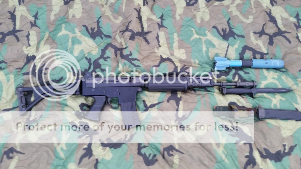 FNC / AK5 School me > FN Herstal > AR15.COM